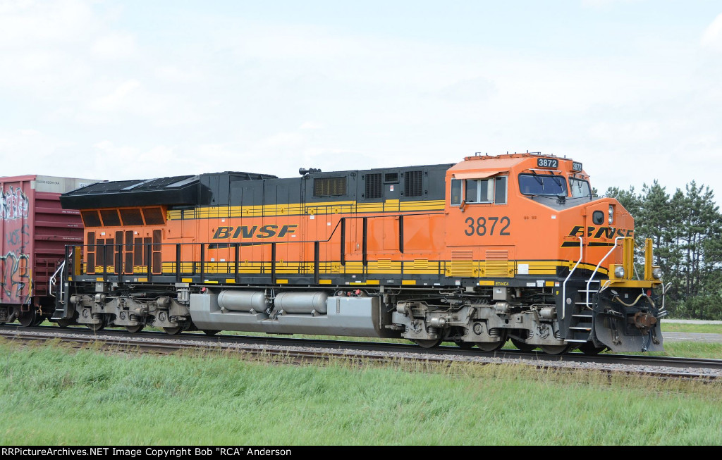 BNSF 3872